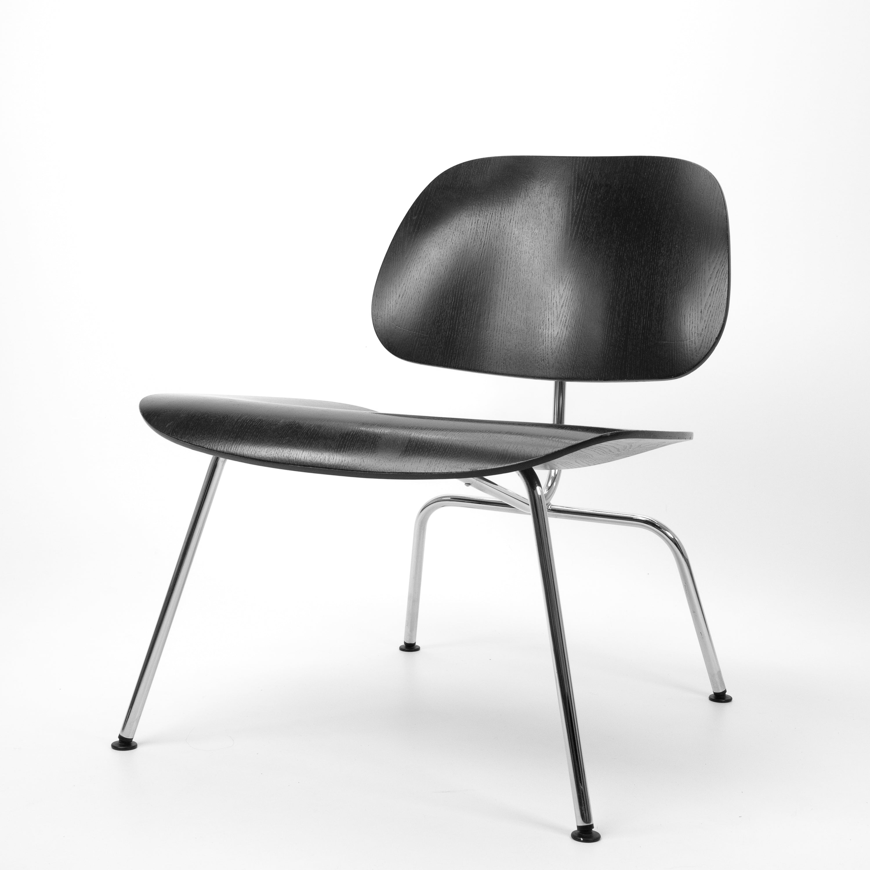 Vitra | Plywood LCM Chair – Patina Berlin
